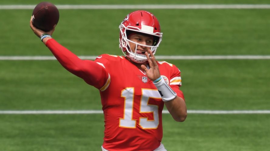 Patrick Mahomes is changing football the same way Steph Curry changed ...