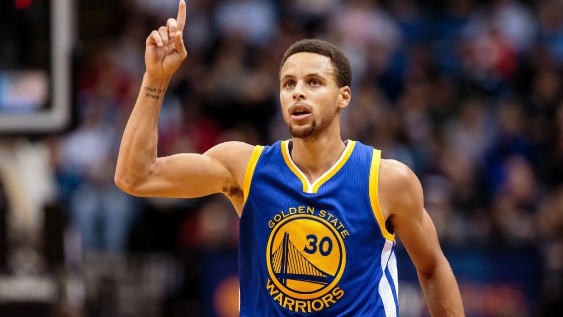 Steph Curry named three NBA legends he'd most like to play with